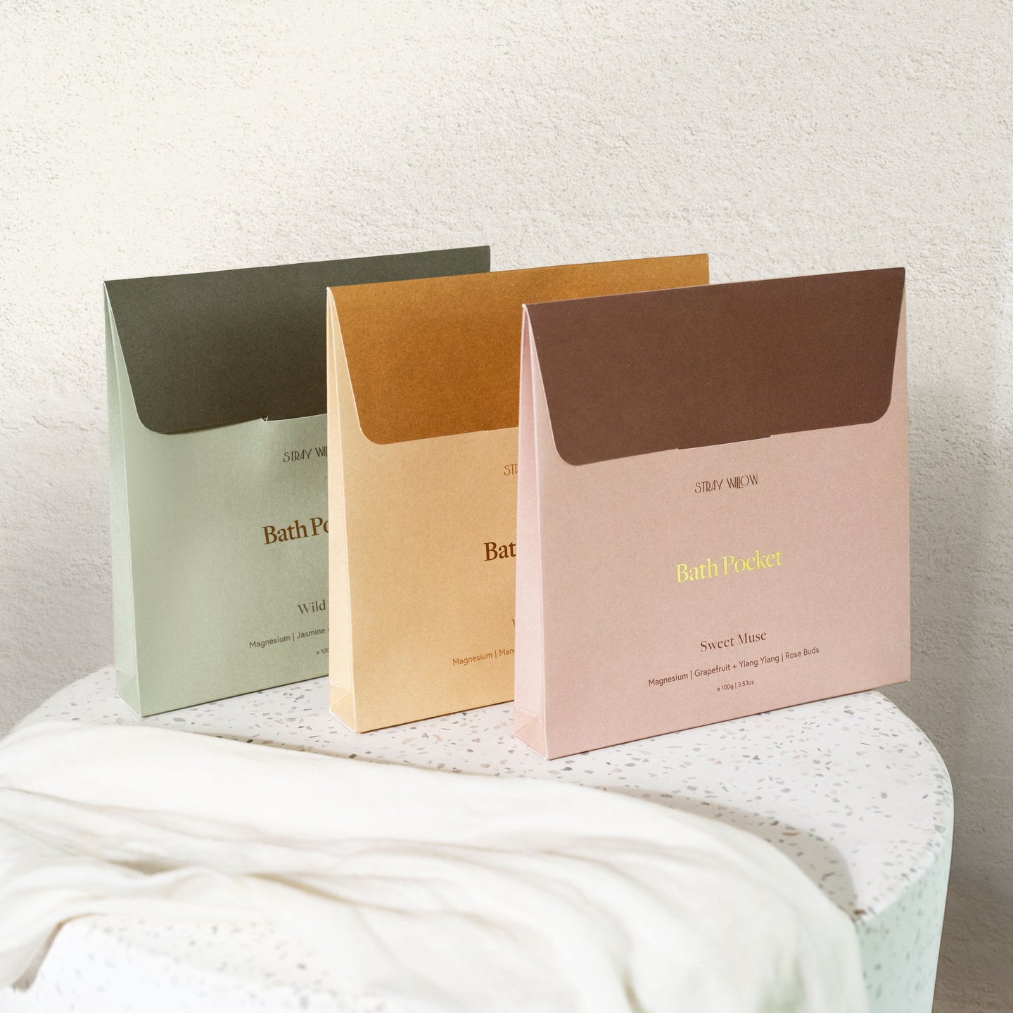 Stray Willow | Soothe + Relax Muscles | Woodlands Bath Pocket | Wellness